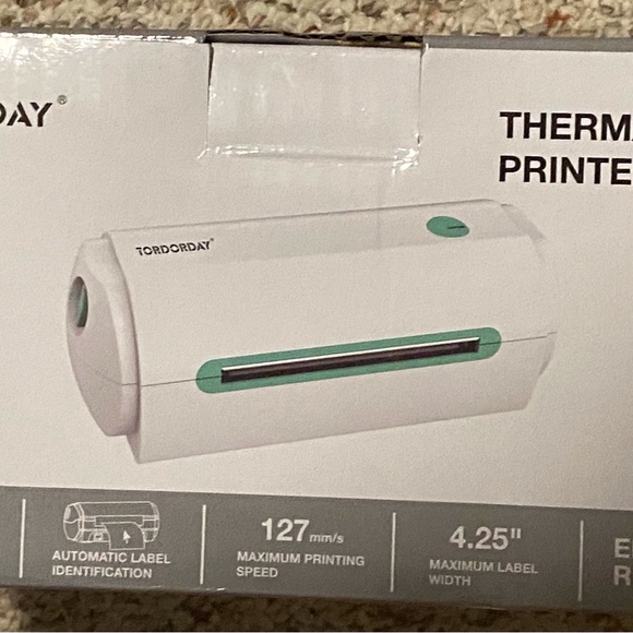 Office | White And Green Label Maker For Office Use | Poshmark